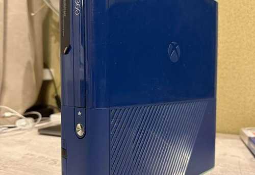 Xbox 360 с 2 джойстиками и кинектом