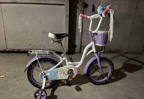 Детский четырехколесный велосипед