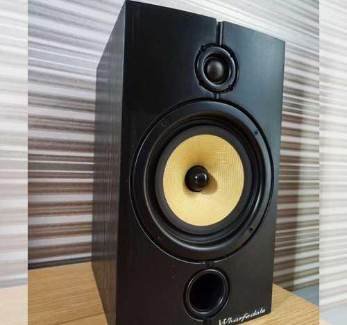 Hi-Fi Акустика Wharfedale diamond 8.2