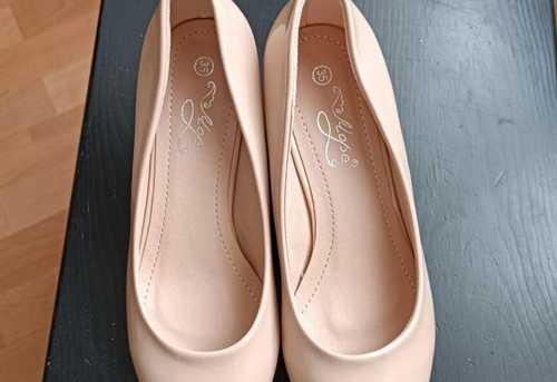 Туфли женские 35 размер