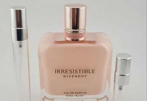 Givenchy irresistible rose velvet