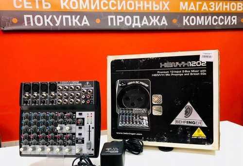 Микшерный пульт Behringer Xenyx1202Fx (000822)