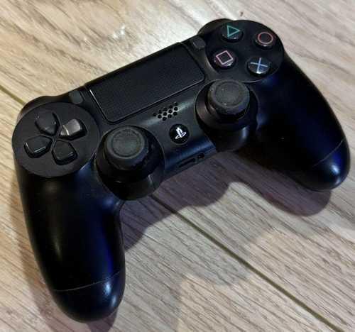 Геймпад для консоли PS4 Sony DualShock 4