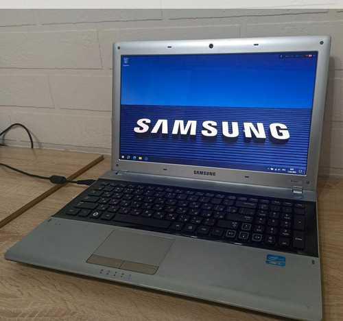 Samsung 15,6"/Corei5/8gb/SSD240gb