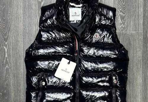 Жилетка Moncler глянцевая