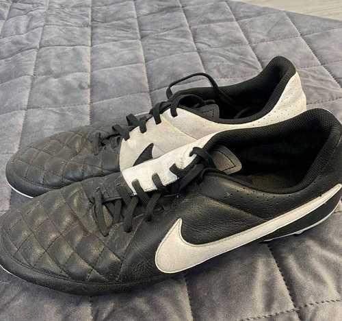 Бутсы Nike Tiempo