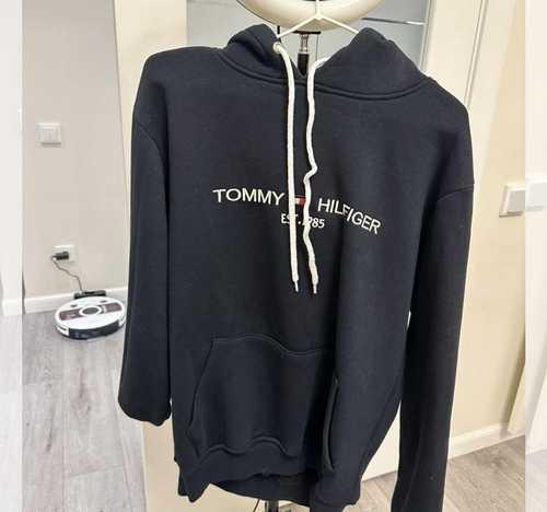 Tommy hilfiger толстовка