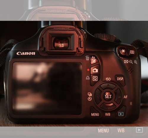 Canon EOS 1100d   kit 18-55 IS