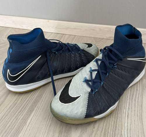 Футбольные бутсы Nike Flyknit acc, стелька 30 см