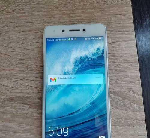 Телефон Huawei honor 6c
