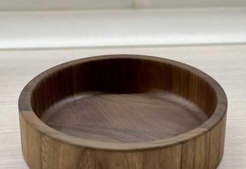 Деревянная тарелка
