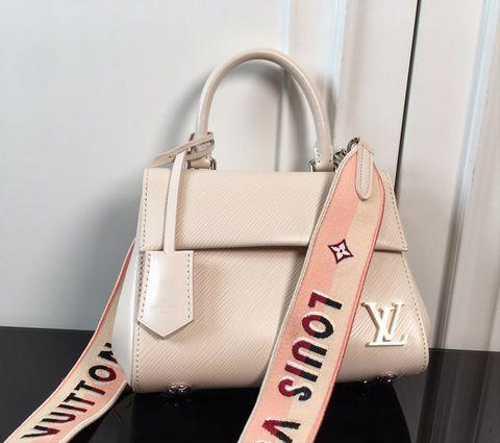 Сумка женская Louis Vuitton Cluny Mini Handbag LV