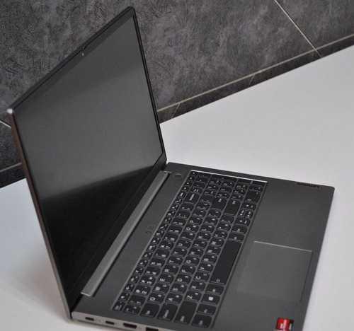 15.6" Ноутбук Lenovo ThinkBook 15 G3 ACL серый