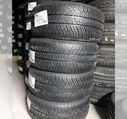 Michelin Pilot Alpin PA4 255/40 R20 и 285/35 R20 104V