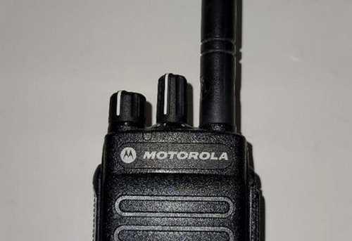 Рация Motorola dp2400e VHF DMR