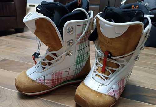 Сноубордические ботинки женские 39