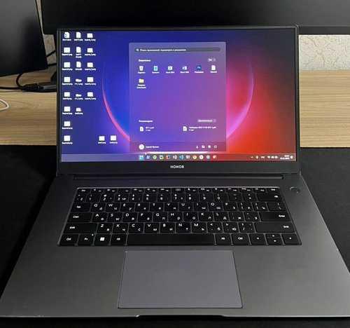 15.6" HONOR MagicBook 15, Ryzen 5, RAM 16 ГБ, 512 ГБ, Radeon Graphics