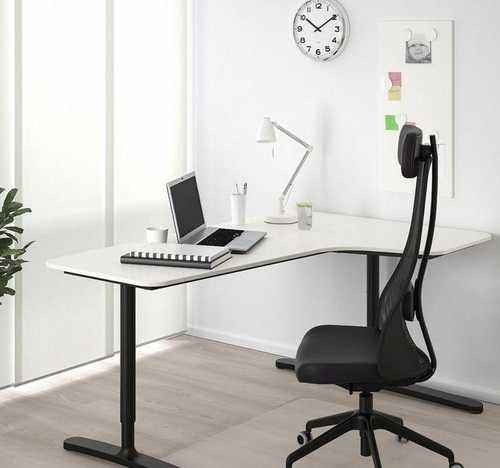 Стол Икея Бекант IKEA bekant