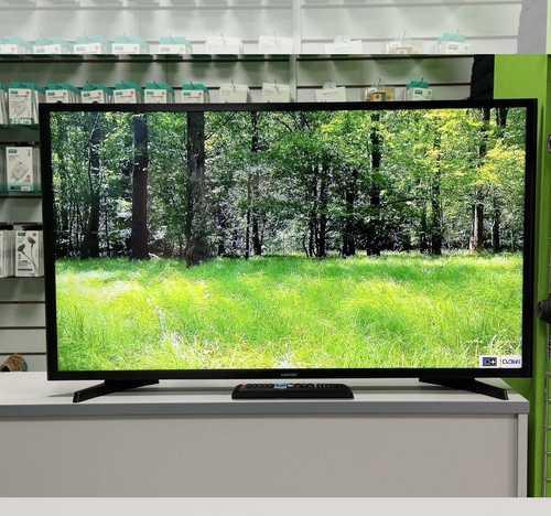 40" Телевизор Samsung UE40J5000