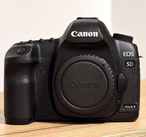 Canon EOS 5D mark II (5.000 кадров)