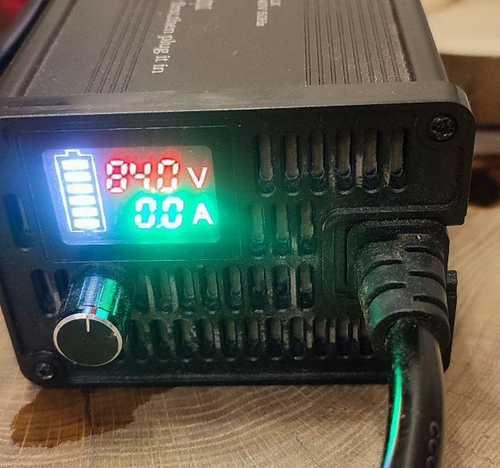 Зарядое устройство. 84v 15A