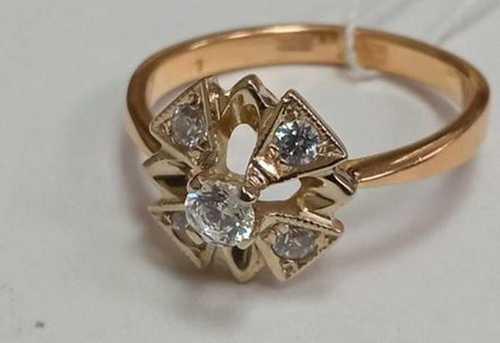 Золотое кольцо с фианитом (24230)