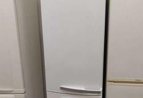 Холодильник AEG+Бесплатная доставка