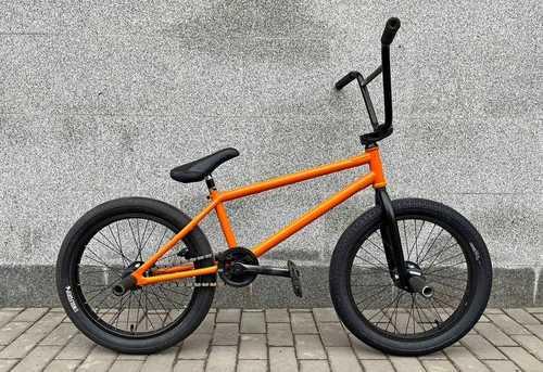 Кастом BMX на фрикостере