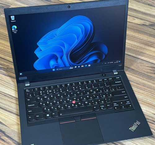 Thinkpad T495 r5/16/256/ips