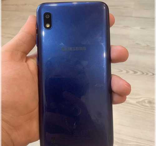 Samsung Galaxy A10, 2/32 ГБ