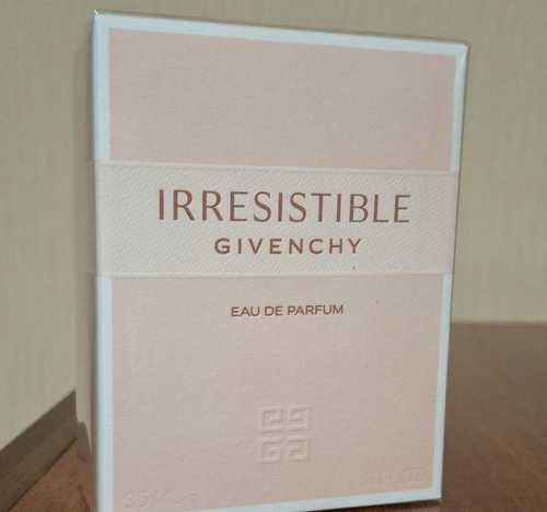 Givenchy irresistible 35мл парфюмерная