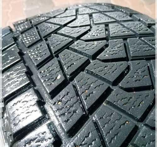 Bridgestone Blizzak DM-Z3 255/65 R16 100Q