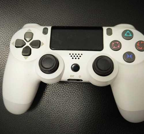 Джойстик (геймпад) dualshock 4