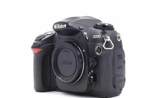 Зеркальный фотоаппарат Nikon D200 Body