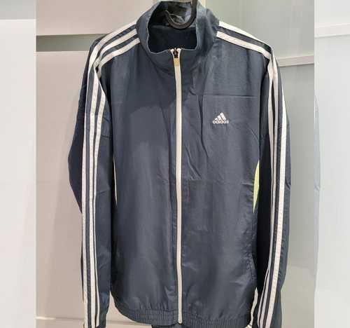 Спортивный костюм adidas