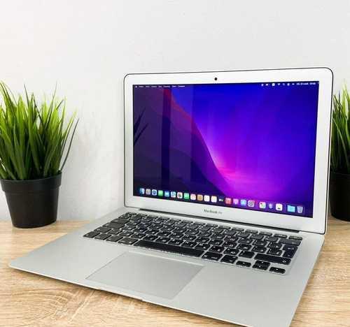 Macbook Air 13 2017 Core i5/8Gb/SSD128Gb/Новая АКБ