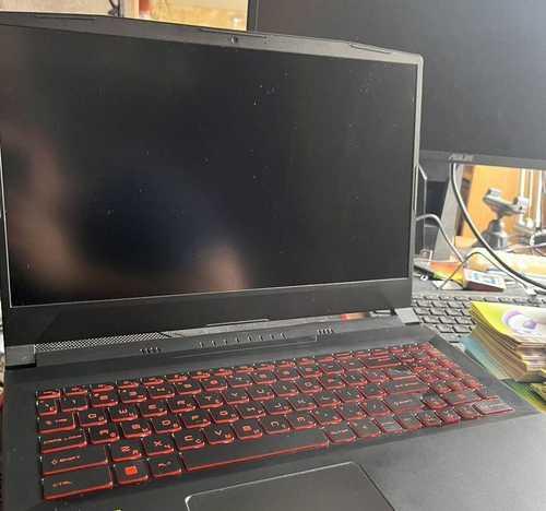 MSI katana gf66 на i7 с 16гб озу