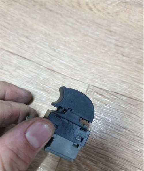 Кнопка стеклоподъемника Audi A6 C5 4B0959855