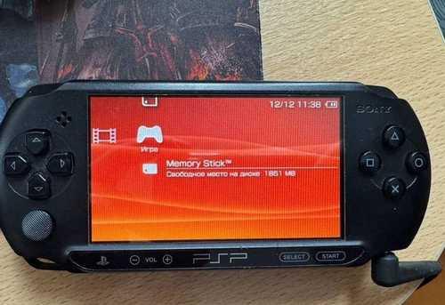 Sony PSP e1008 прошитая + игры