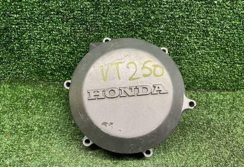 Крышка генератора Honda VT 250 Xelvis MC25