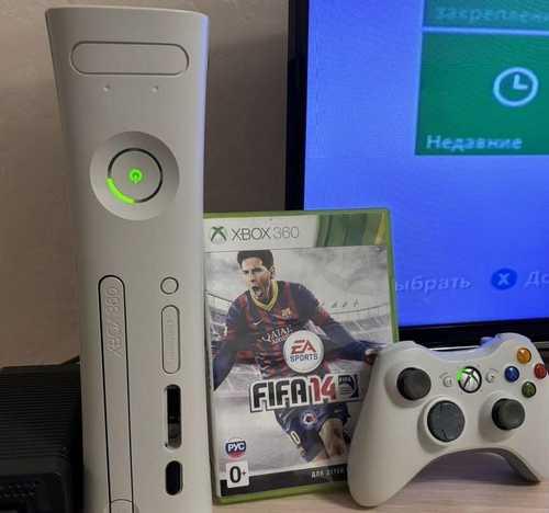 Xbox 360 с джостиком  диск Fifa 14 лицензия