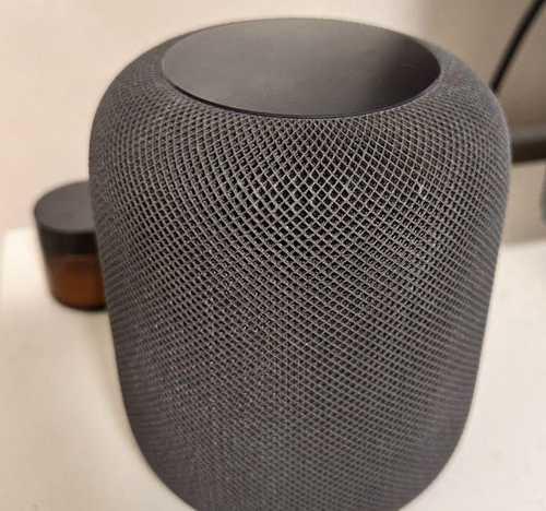 Apple HomePod 1 черная