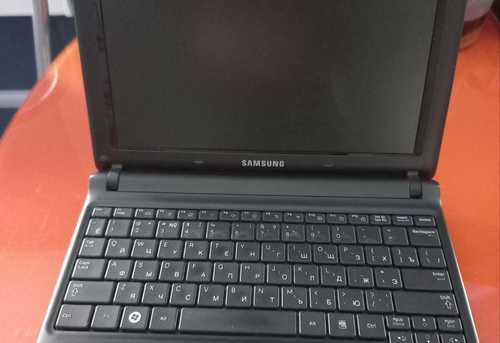 10.1" Samsung NP-N102S, 320 ГБ, Atom N2100, RAM 1 ГБ, Intel GMA 3600