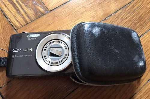 Компактный фотоаппарат Casio Exlim EX-Z400