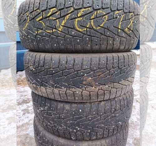 Nokian Tyres Hakkapeliitta 7 SUV 235/60 R18 107T