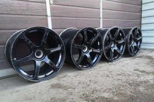 Volk Racing GT racing Centerlock TE37 18x11/12.5J