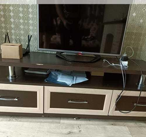 Тумба под телевизор бу