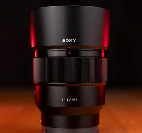 Sony 85mm f/1.8 FE (Sony E Fullframe)