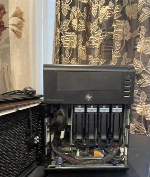 HP ProLiant MicroServer N36L