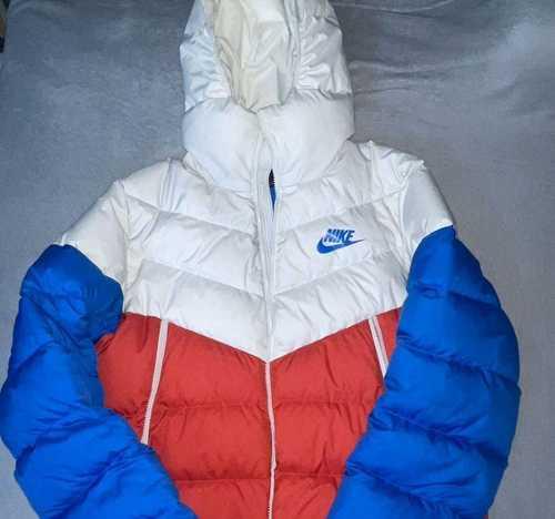 Пуховик nike windrunner оригинал